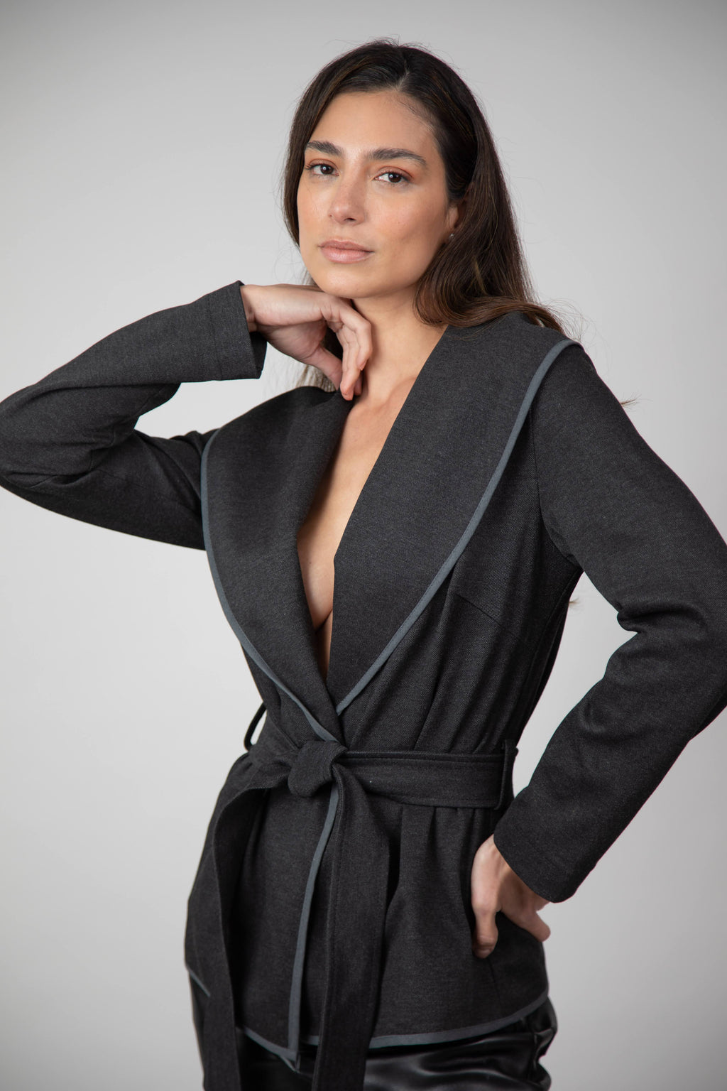 Chaqueta Victoria Resort Gris Ratón – Sandra Botero